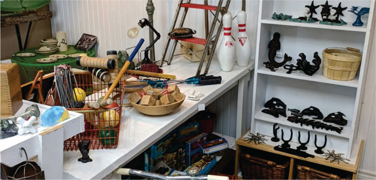 Wood Block Family Tree 4X4 - Liberty Home Decor